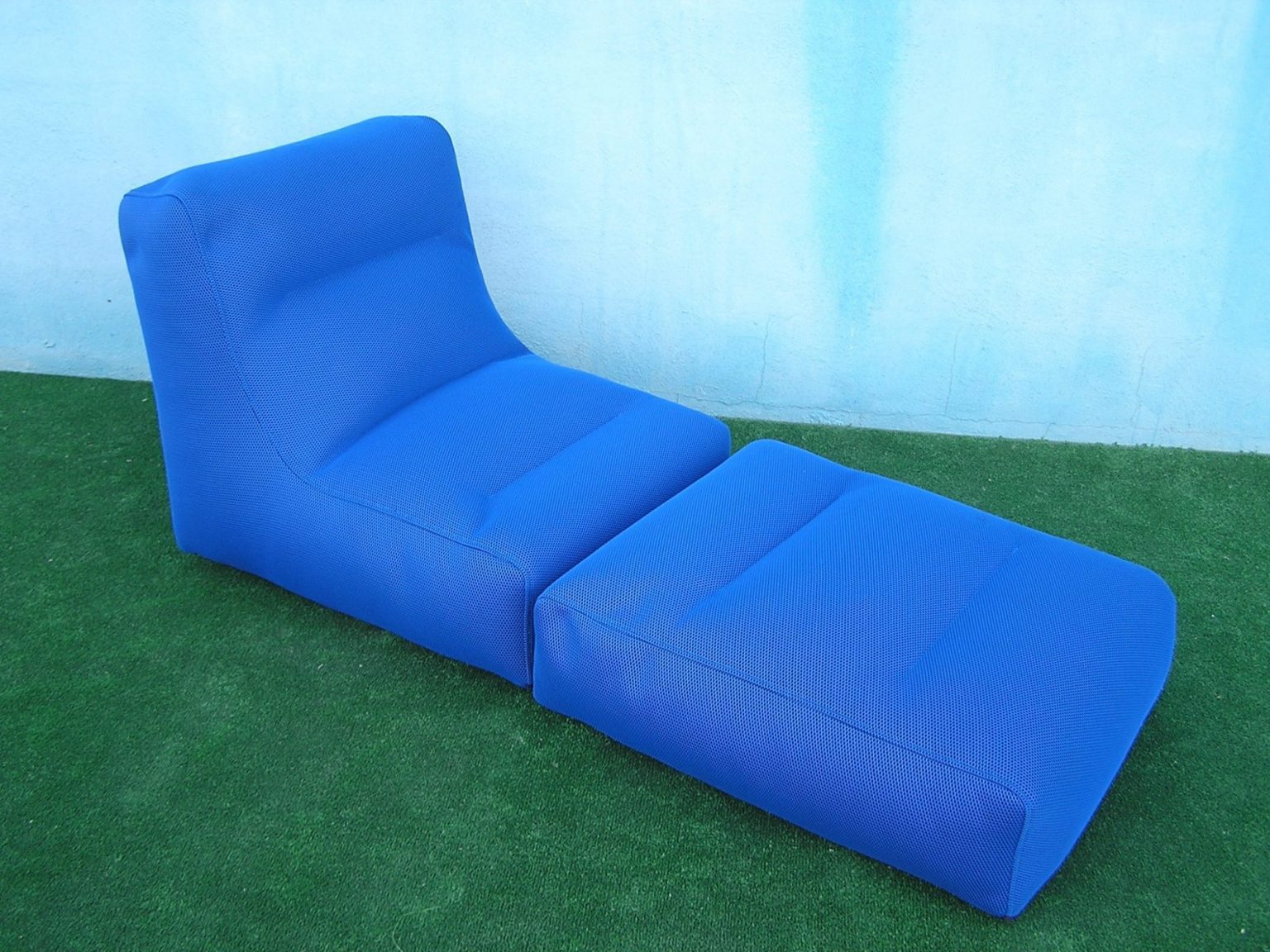 SILLON PUF EXTENSIBLE · Mobiliario Hostelería - Muebles Herta